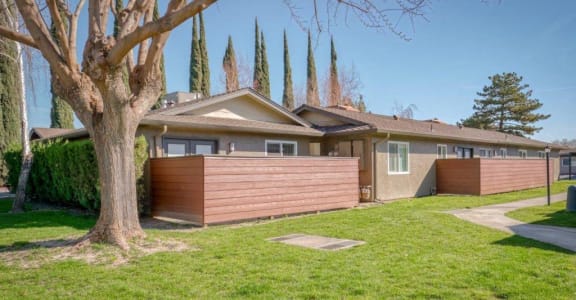 Sienna Place Apartments | Apartments in Manteca, CA