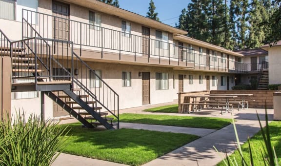 Orange Grove | Apartments in Garden Grove, CA