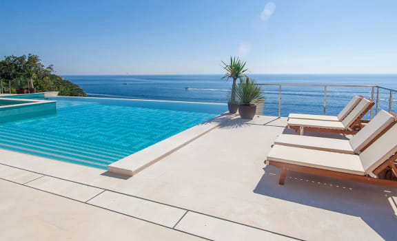 Glendale, AZ Apartments | Spring Meadow Apartments