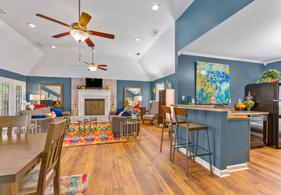 Turtle Lake Apartment Homes | Apartments in Birmingham, AL