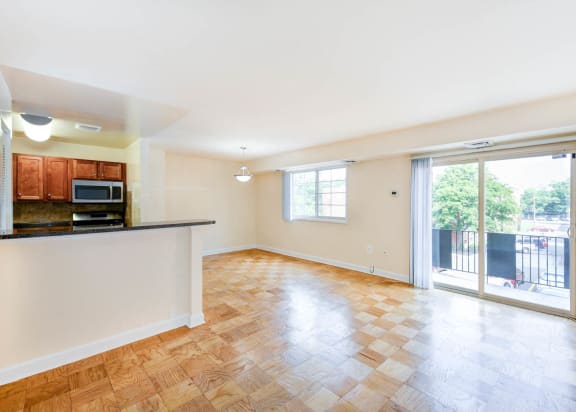 Naylor Overlook | Apartments in Washington, DC