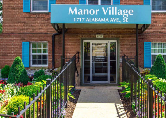 Manor Village | Apartments in Washington, DC