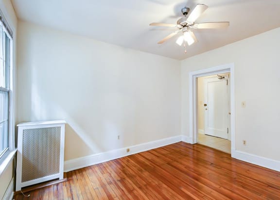 3151 Mt. Pleasant St | Apartments in Washington, DC