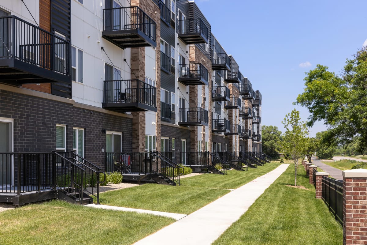 Axle Apartments | Photo Gallery