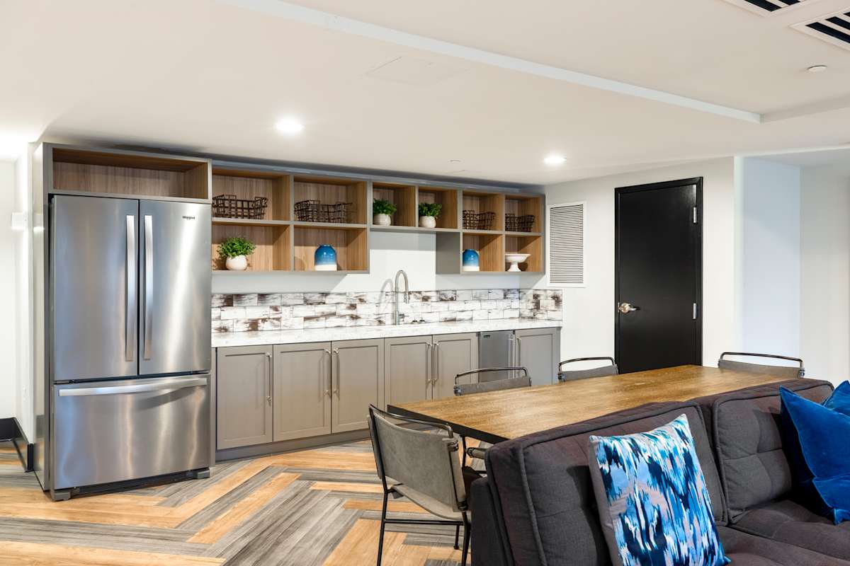 Apartments for Rent in NoMa, D.C. | Loree Grand at Union Place