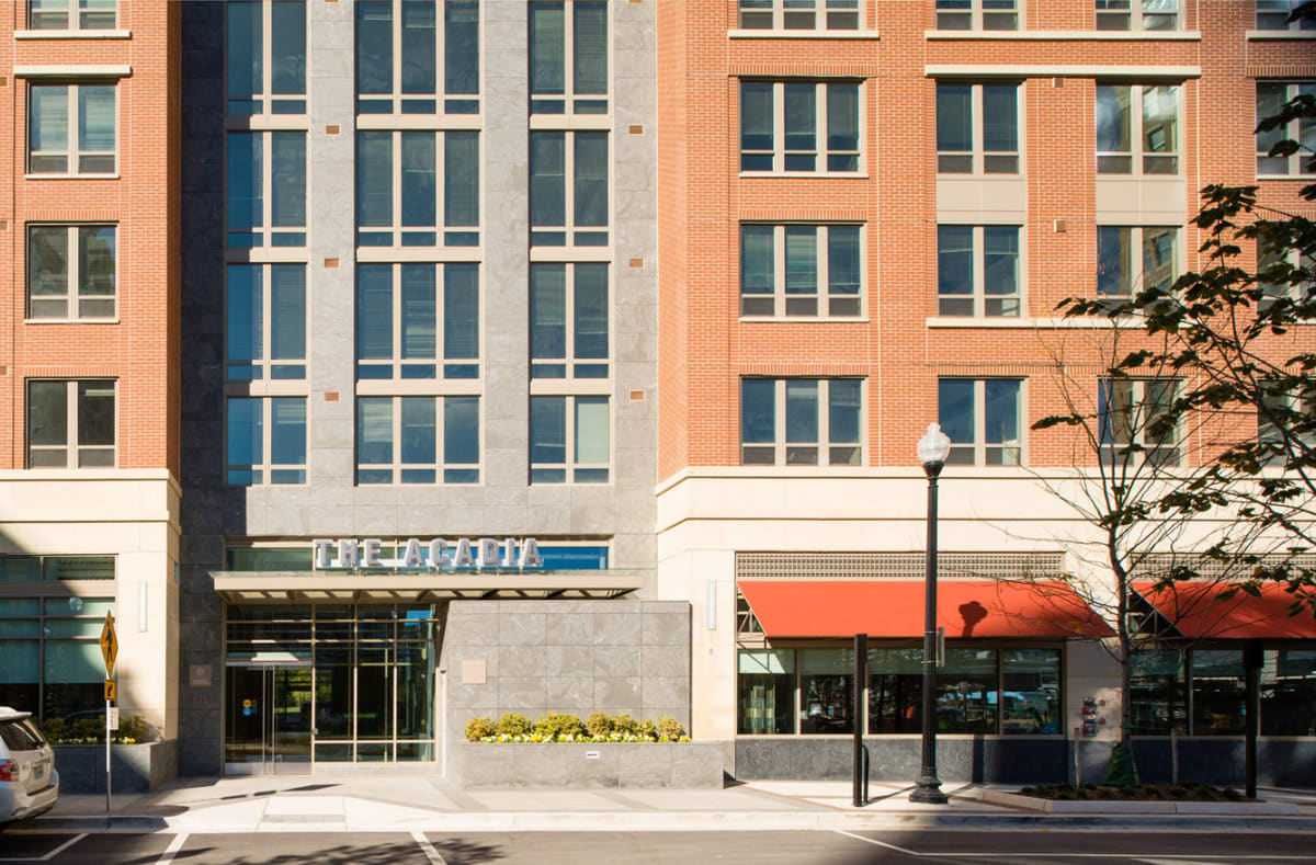 Apartments for Rent in Pentagon City | The Acadia at Metropolitan Park