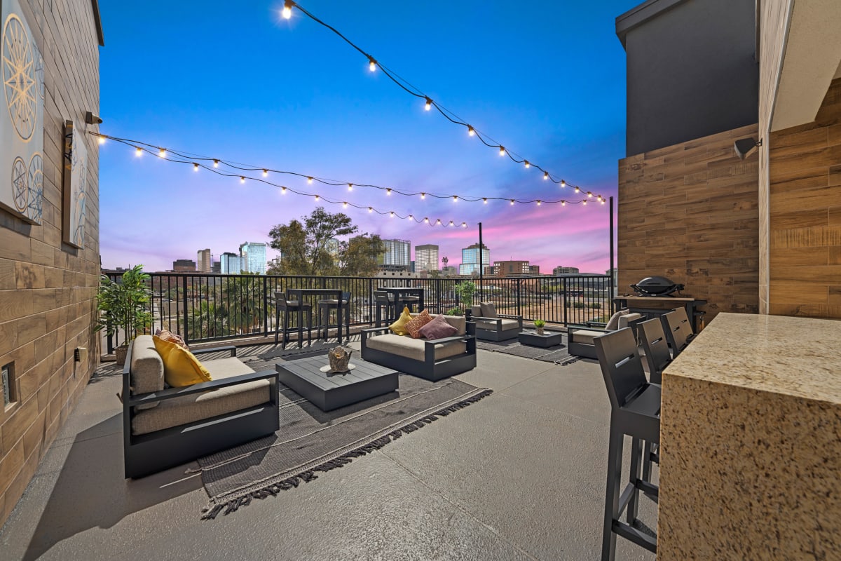 Photo Gallery of Downtown Phoenix Apartments | 601 PAX