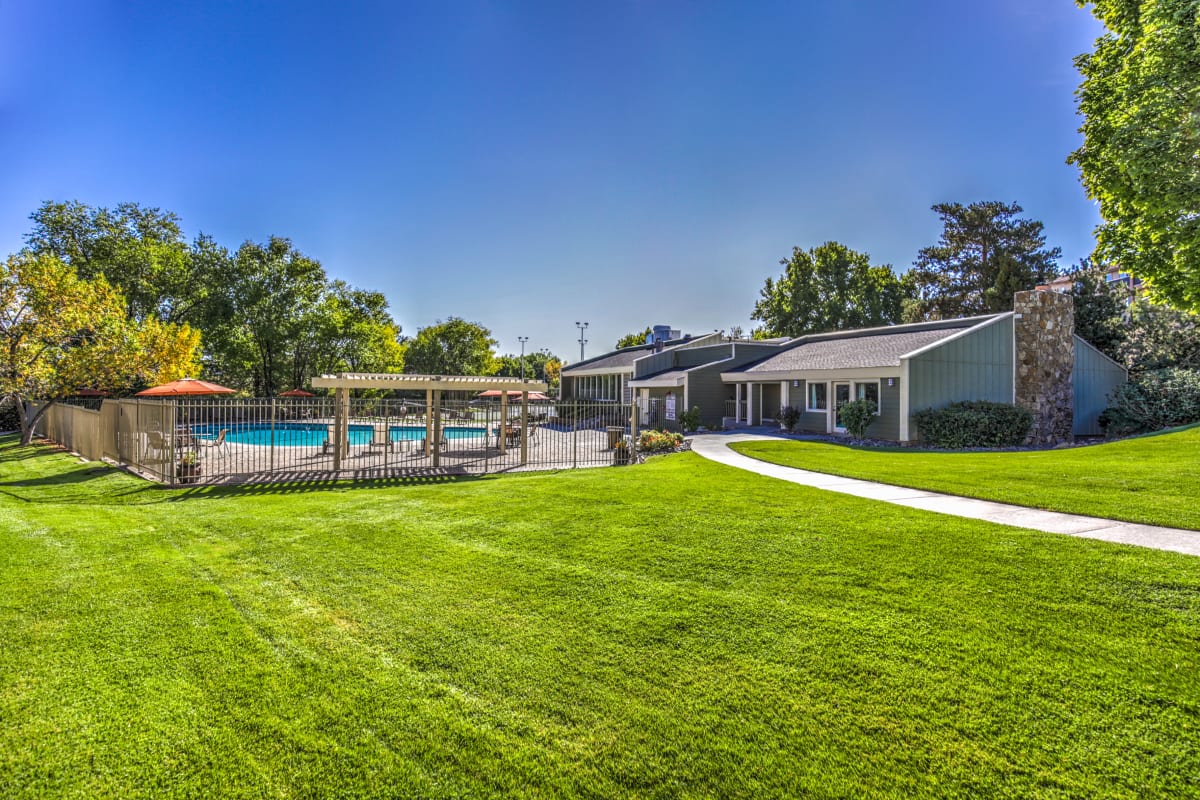 Reno NV Apartment Rentals | Aspen Ridge