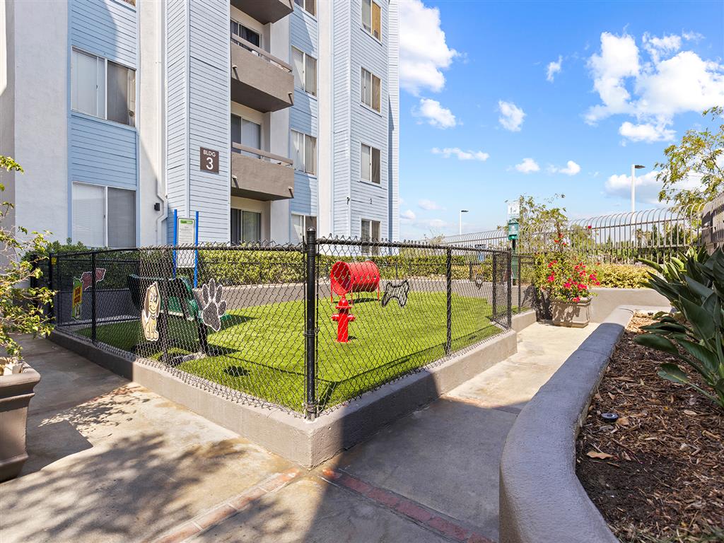 Apartments for Rent in Paramount, CA | Enclave