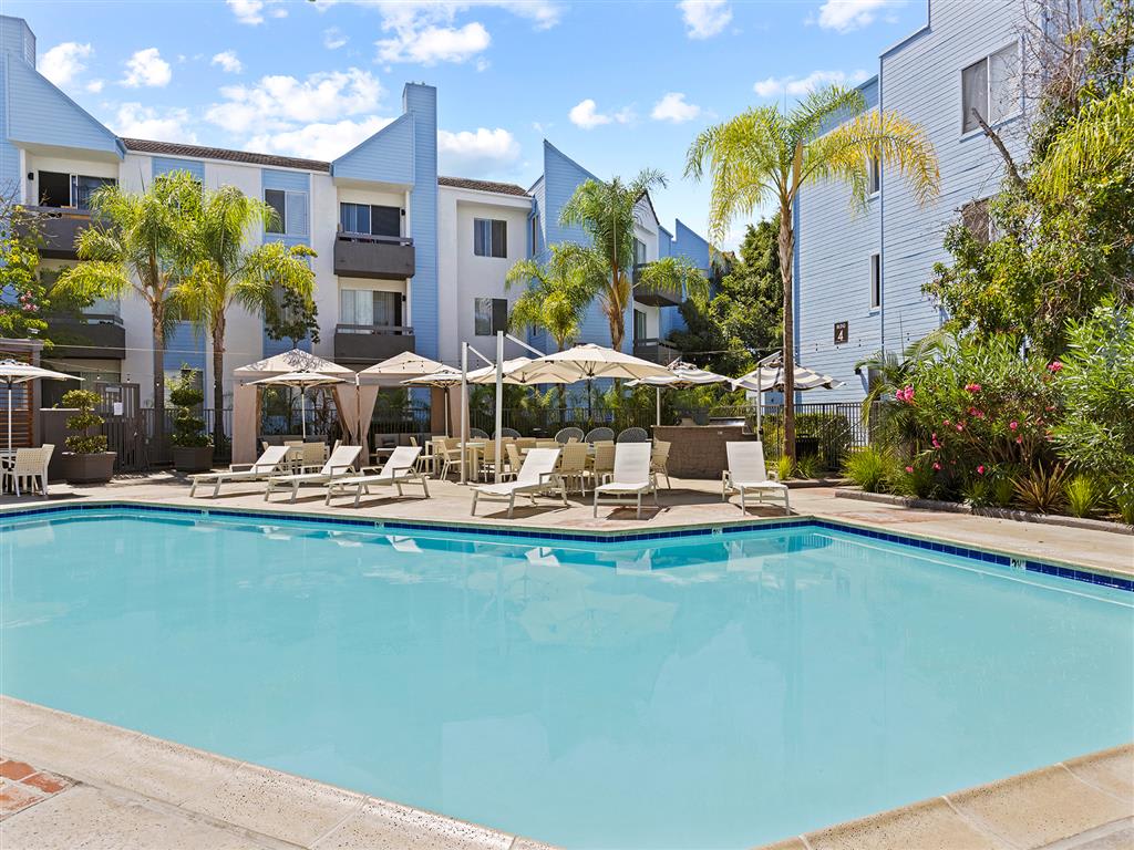 Apartments for Rent in Paramount, CA | Enclave