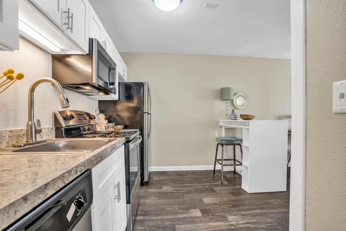 Apartments in South Orlando | Castilian Apartments