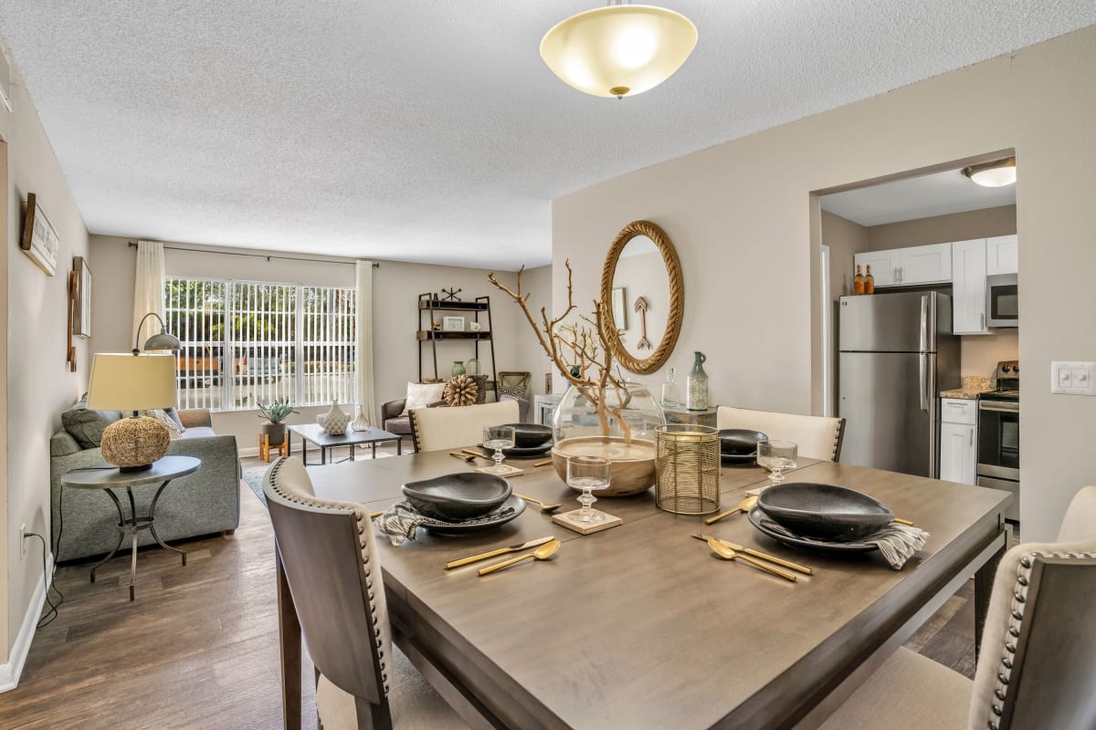 Apartments in South Orlando | Castilian Apartments