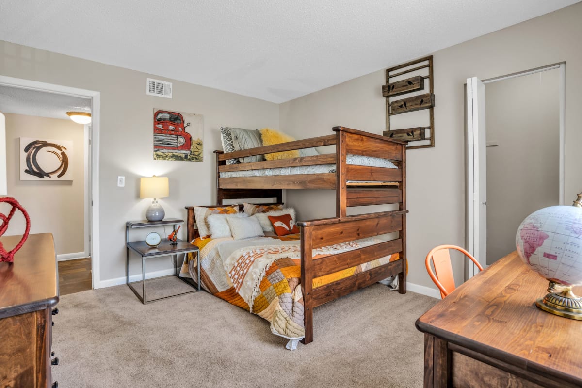 Apartments in South Orlando | Castilian Apartments