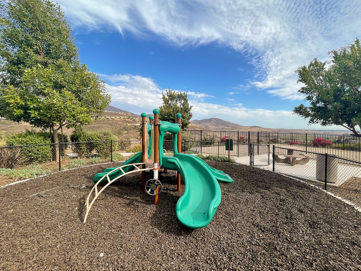 Apartments in Spring Valley, CA | Lakeview 88