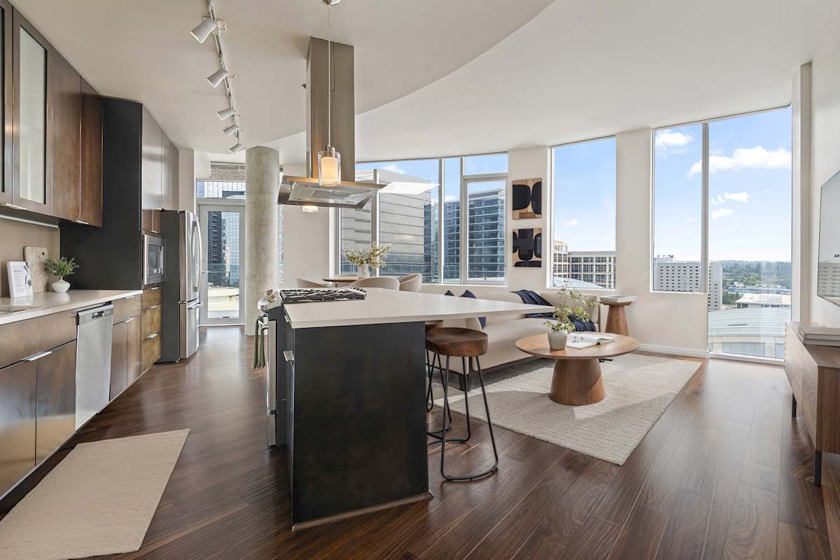 Photo Gallery of Downtown Bellevue Apartments | Soma Towers