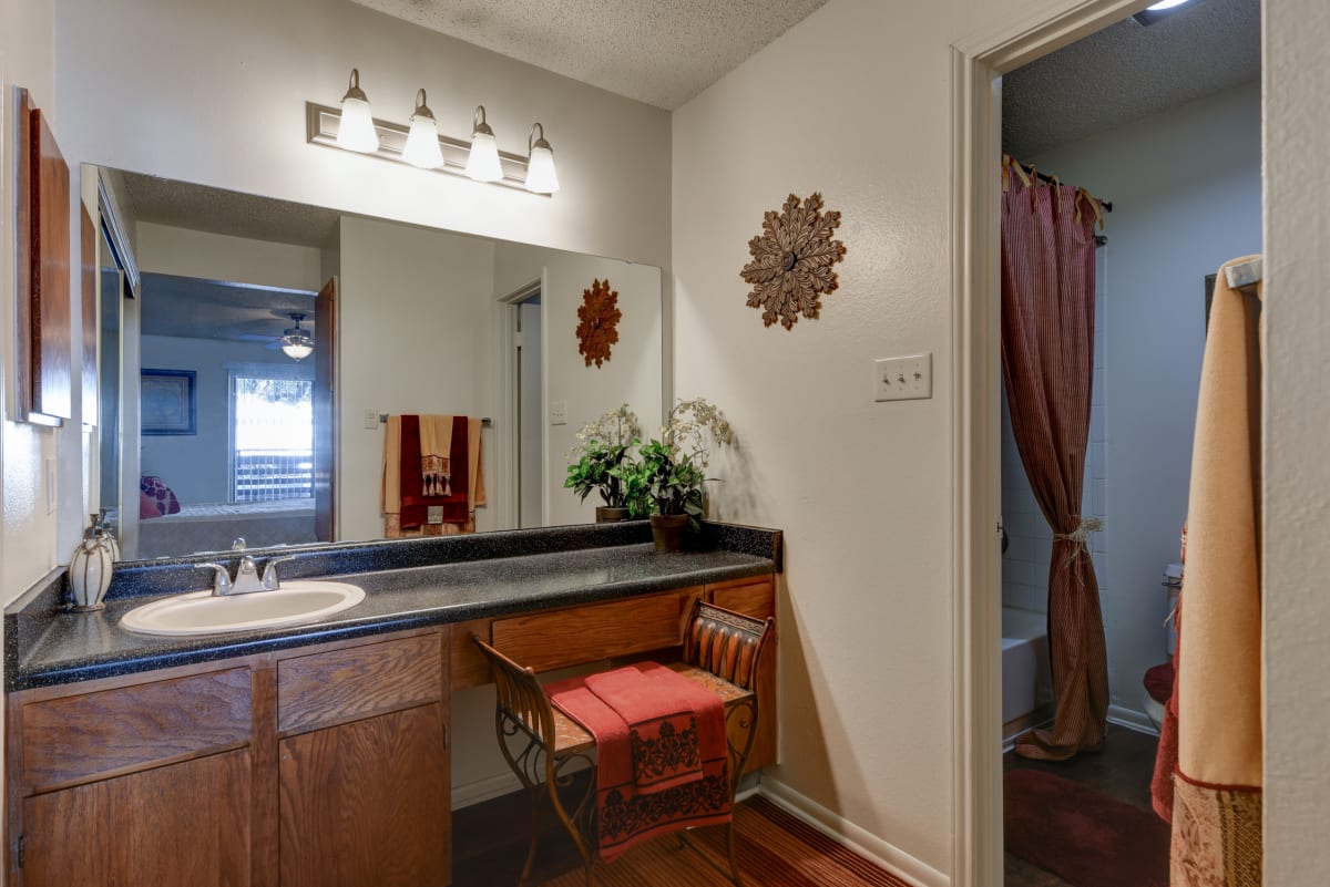 Photos and Video of Landera in San Antonio, TX