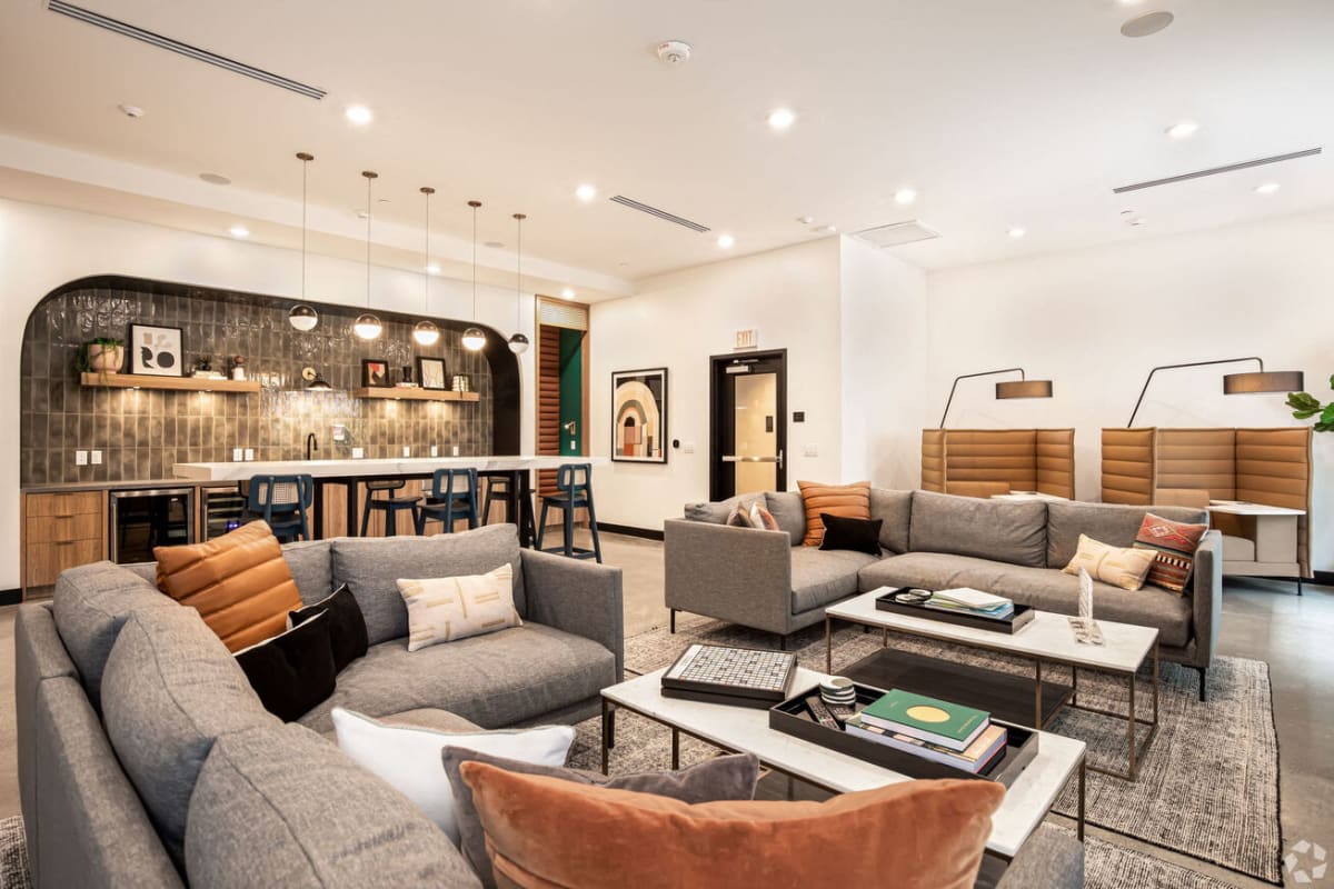 Photos and Video of Alice House in Oakland, CA