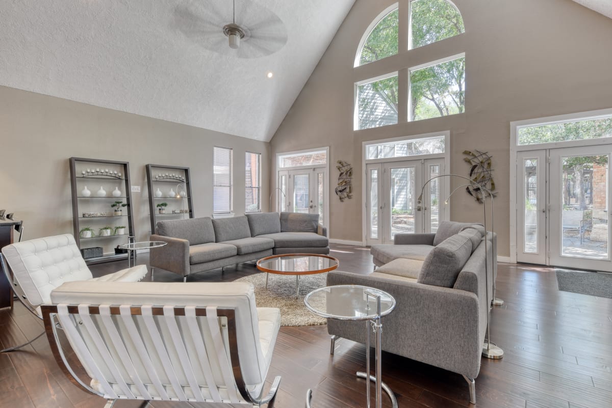 San Antonio Apartment Photos | Stone Chase Apartments