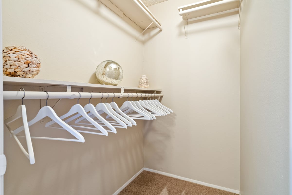 Apartments for Rent in Oceanside, CA | River Oaks