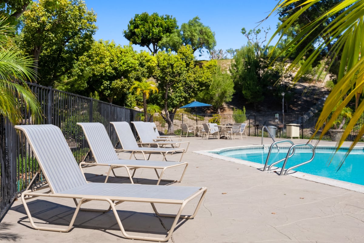 Apartments for Rent in Oceanside, CA | River Oaks