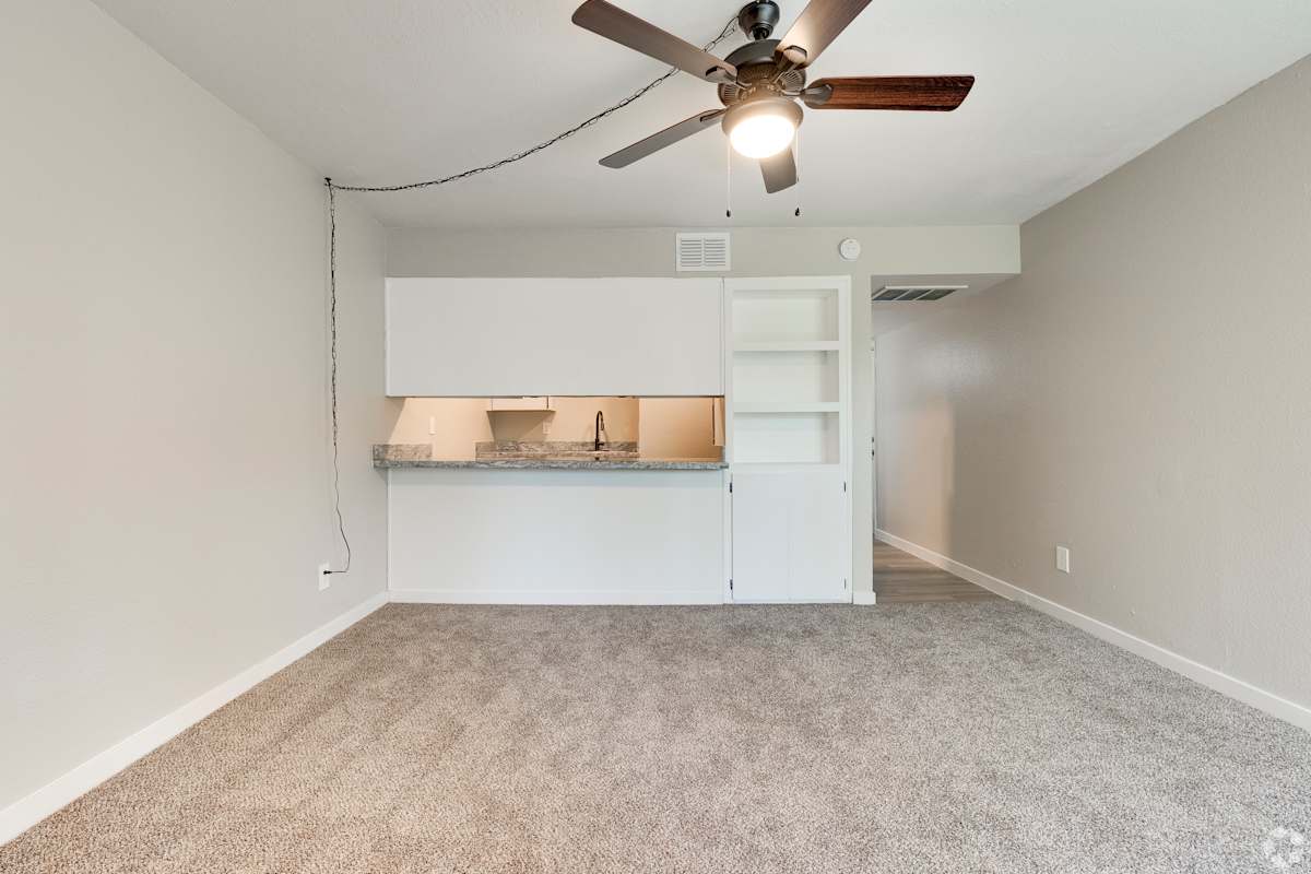 Photos and Video of Shadow Ridge Apartments in Scottsdale, AZ