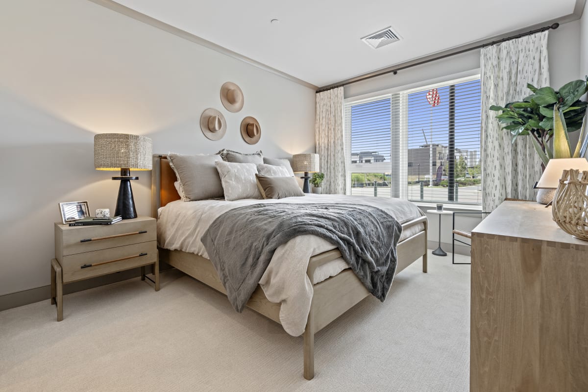 Newtown Square Apartments for Rent | The Harrison Apartments