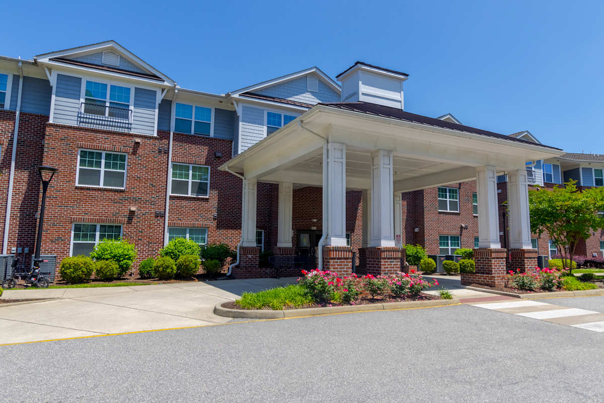 Senior Living Apartments Newport News, VA | Snowden Senior