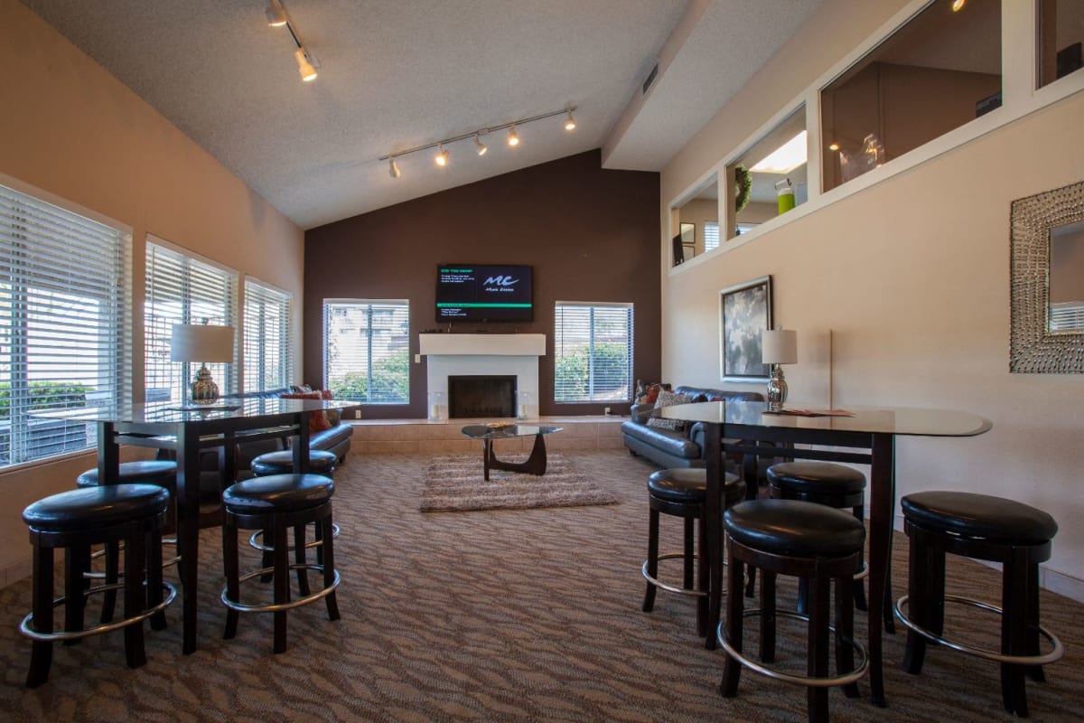 Photos & Tour | Sunrise Ridge Apartments | Phoenix, AZ