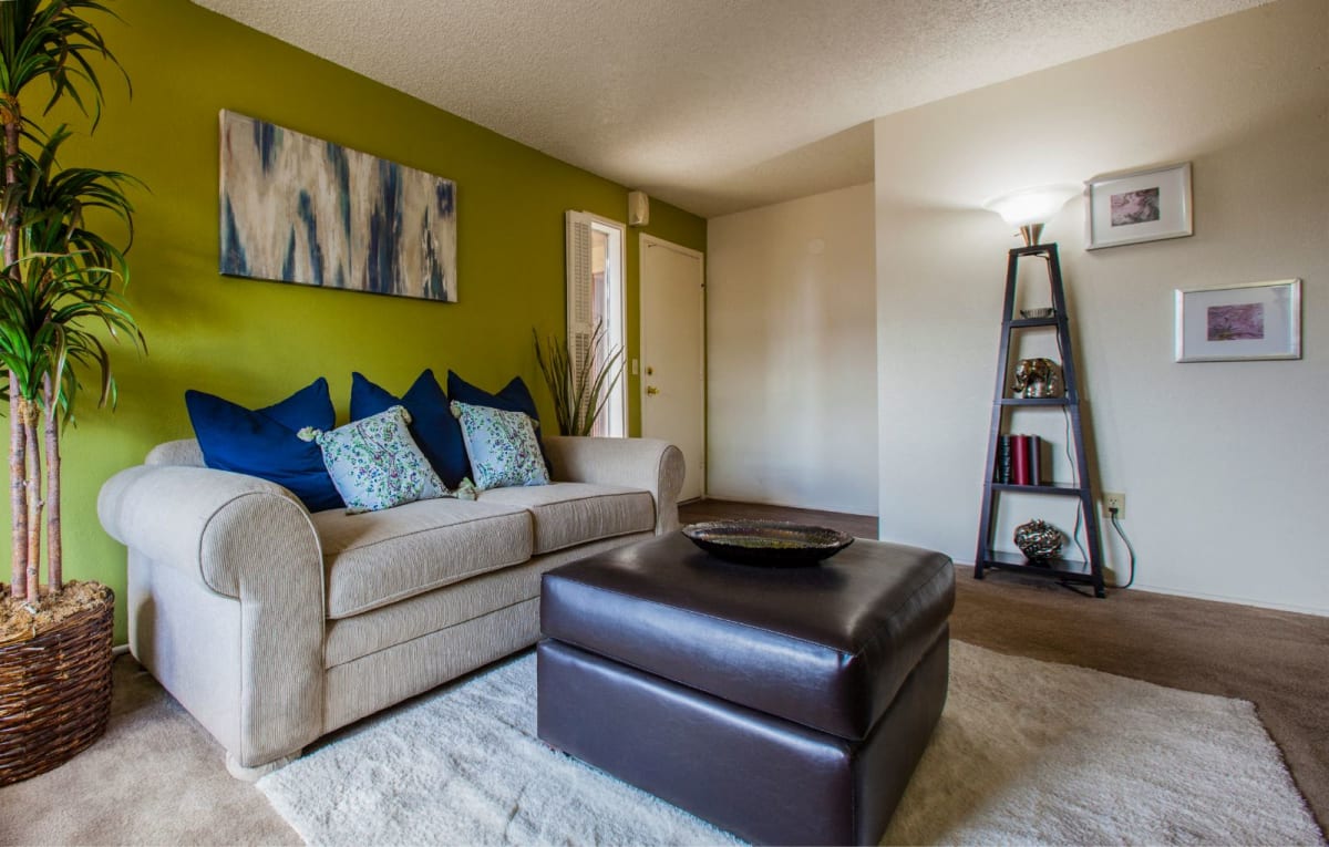 Photos & Tour | Sunrise Ridge Apartments | Phoenix, AZ