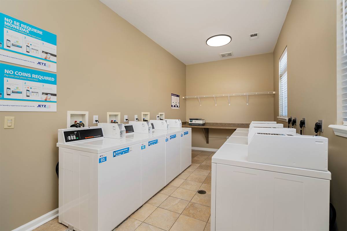 Photos and Video of Brookstone Crossing Apartments in Cold Spring, KY