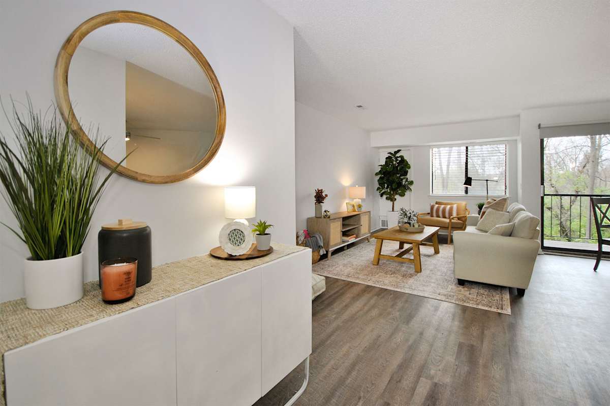 Photos and Video of Carnegie Park Apartments in Southfield, MI