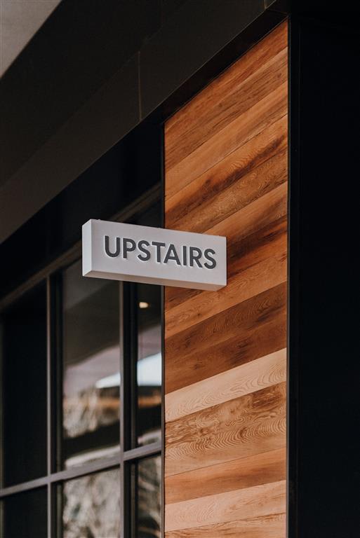 Photos and Video of Upstairs at Van Aken in Shaker Heights, OH