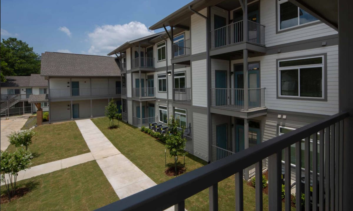 Apartments near LSU | Photos | Retreat at Brightside