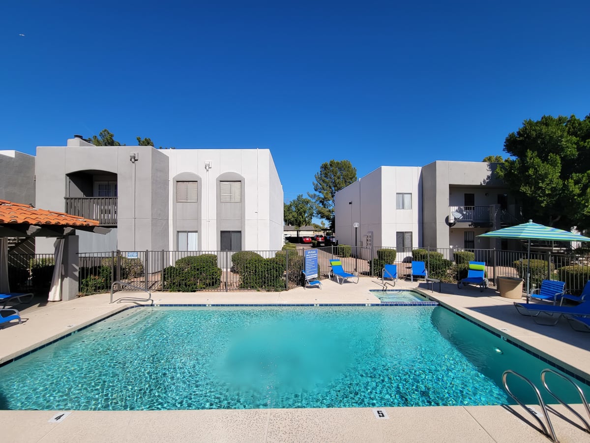 North Scottsdale Apartments for Rent | Stonebridge