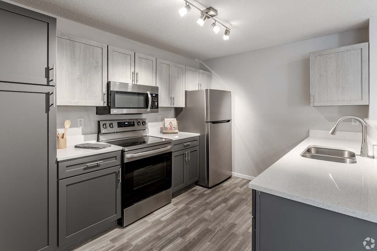 Gallery | Photos of Brickstone Apartments in Chaska MN