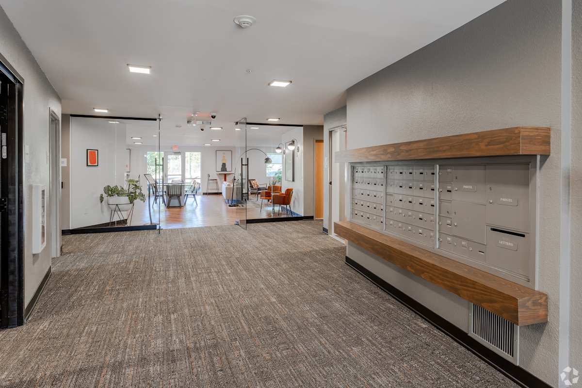 Gallery | Photos of Brickstone Apartments in Chaska MN