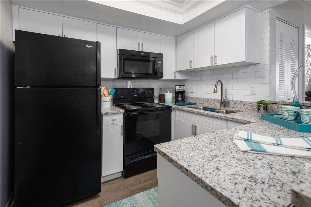 Photos and Video of Alvista Hollywood in Hollywood, FL
