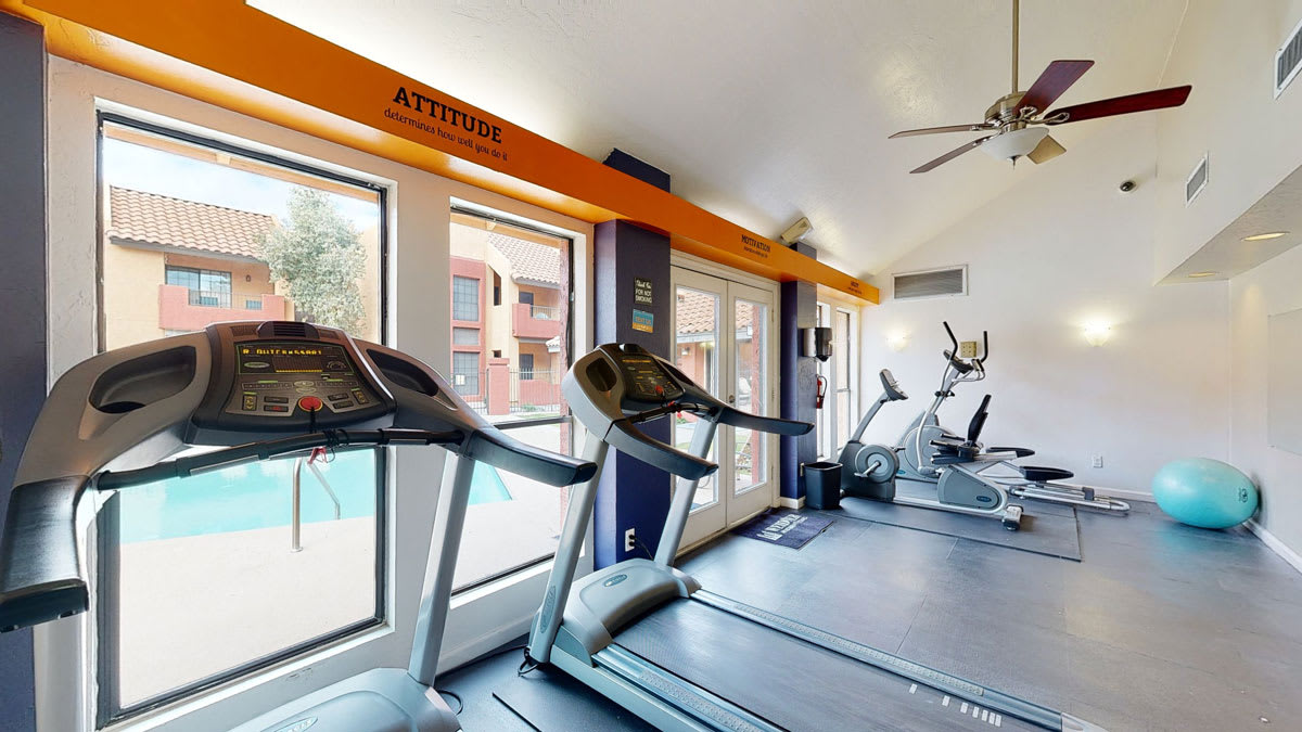 Photo Gallery | Atrium Court Apartments in Phoenix, AZ | Weidner