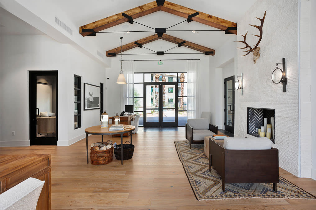 Photo Gallery | Reflect at Dobson Ranch in Mesa, AZ | Weidner