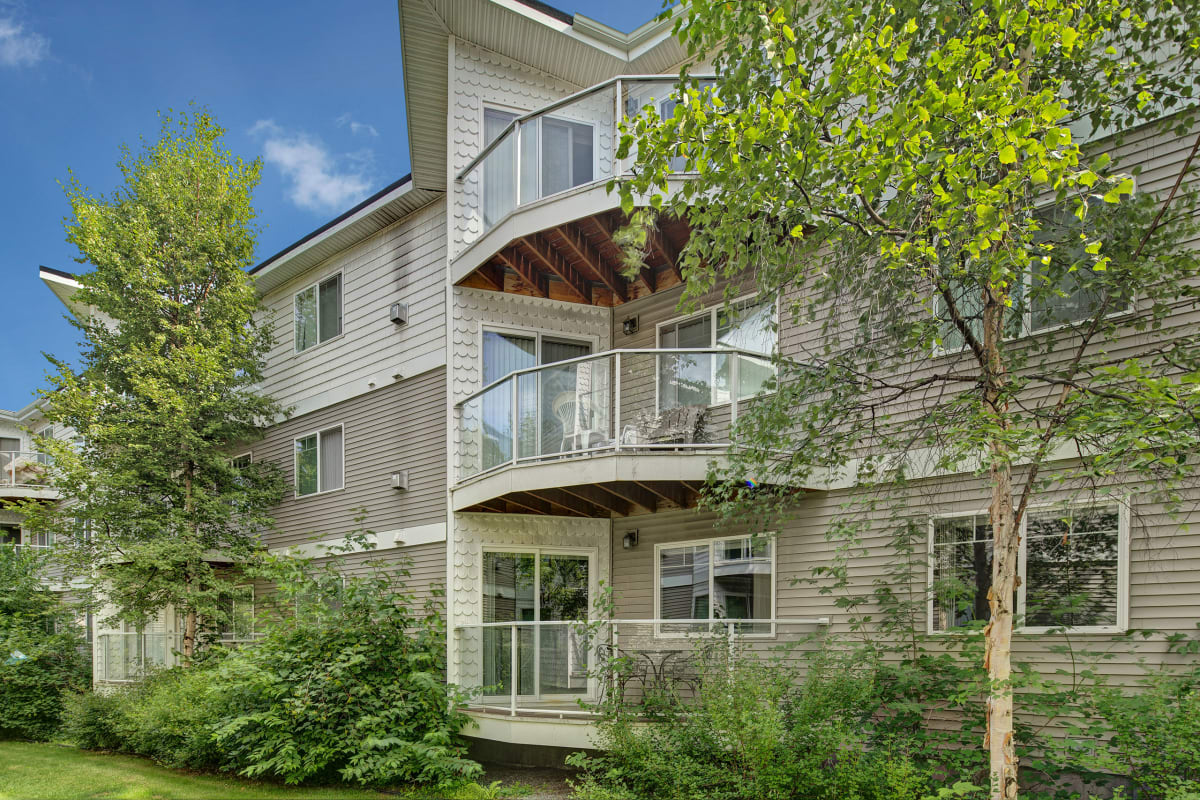 Admirals Cove Apartments in Northeast Anchorage – 6029 Debarr Road ...