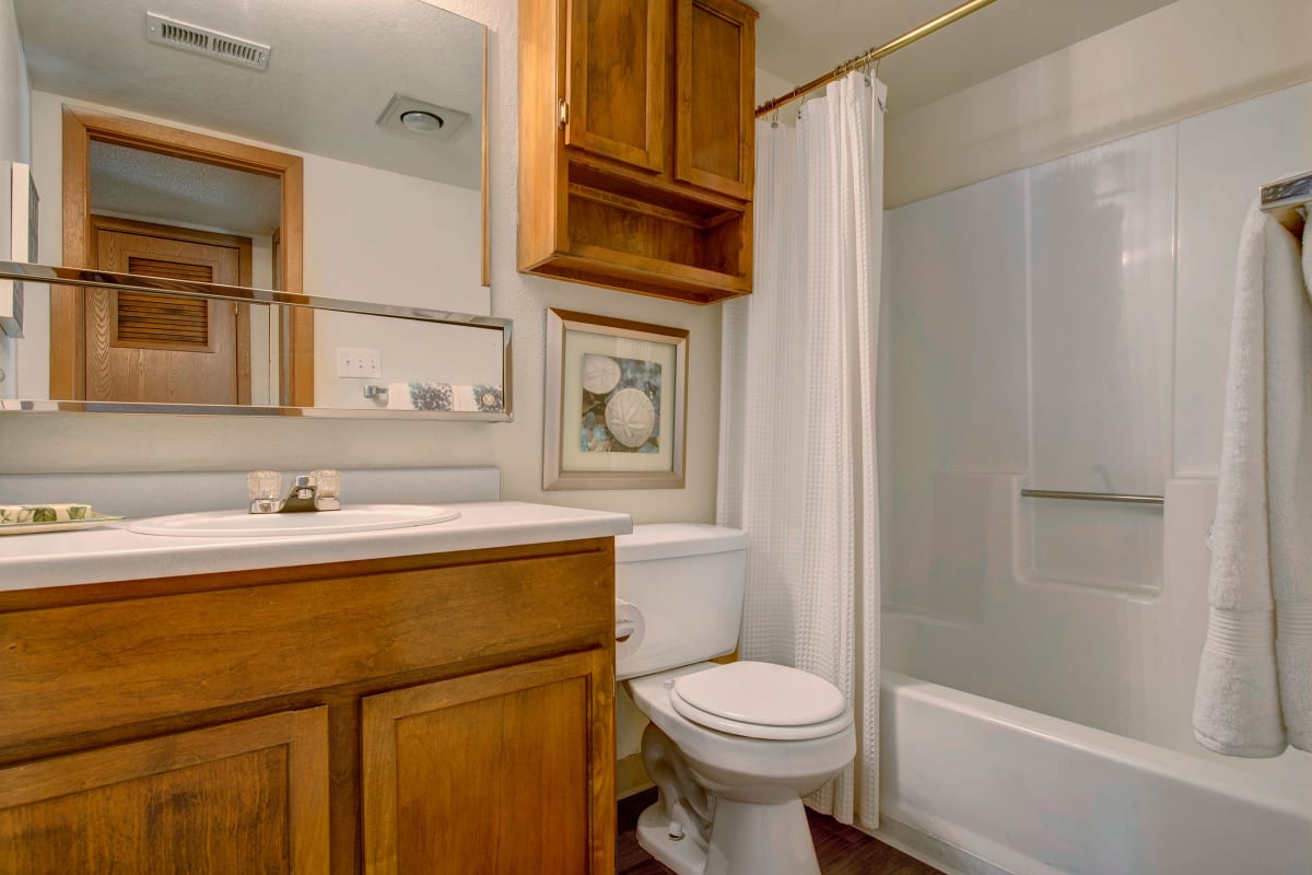 Windtree Apartments in Garden Ranch - 2530 Paragon Dr | Colorado ...