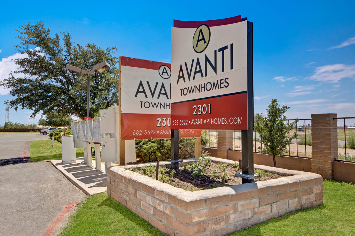 Property details for Avanti Townhomes from Weidner Apartment Homes