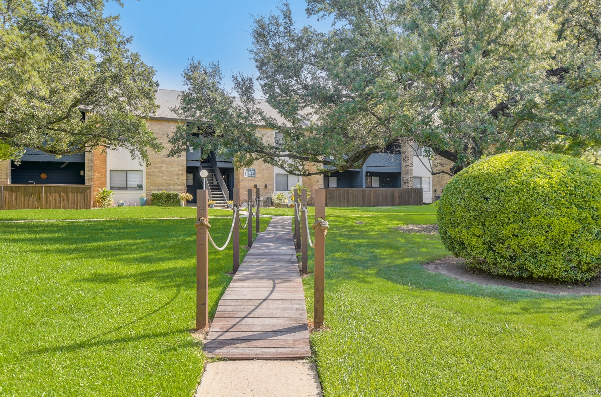 Photos and Video of Park Place- Hurst in Hurst, TX