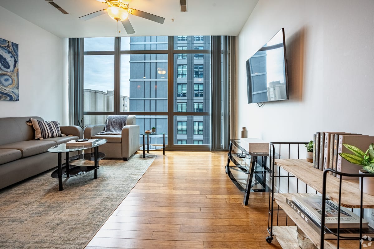 Photos and Video of 519 E. Green St. in Champaign, IL