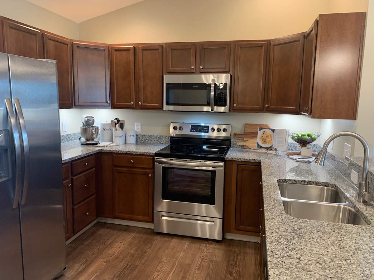 Photos and Video of Spring Meadow Apartments in Springfield, OH