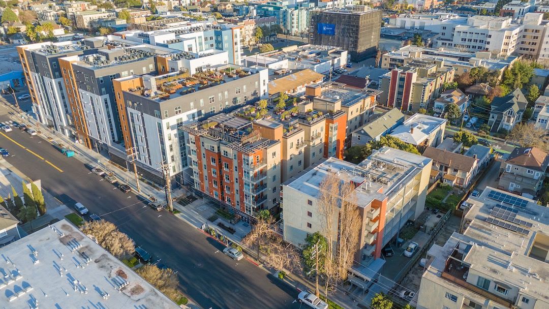 Photos | FOUND Study Downtown Berkeley Apartments