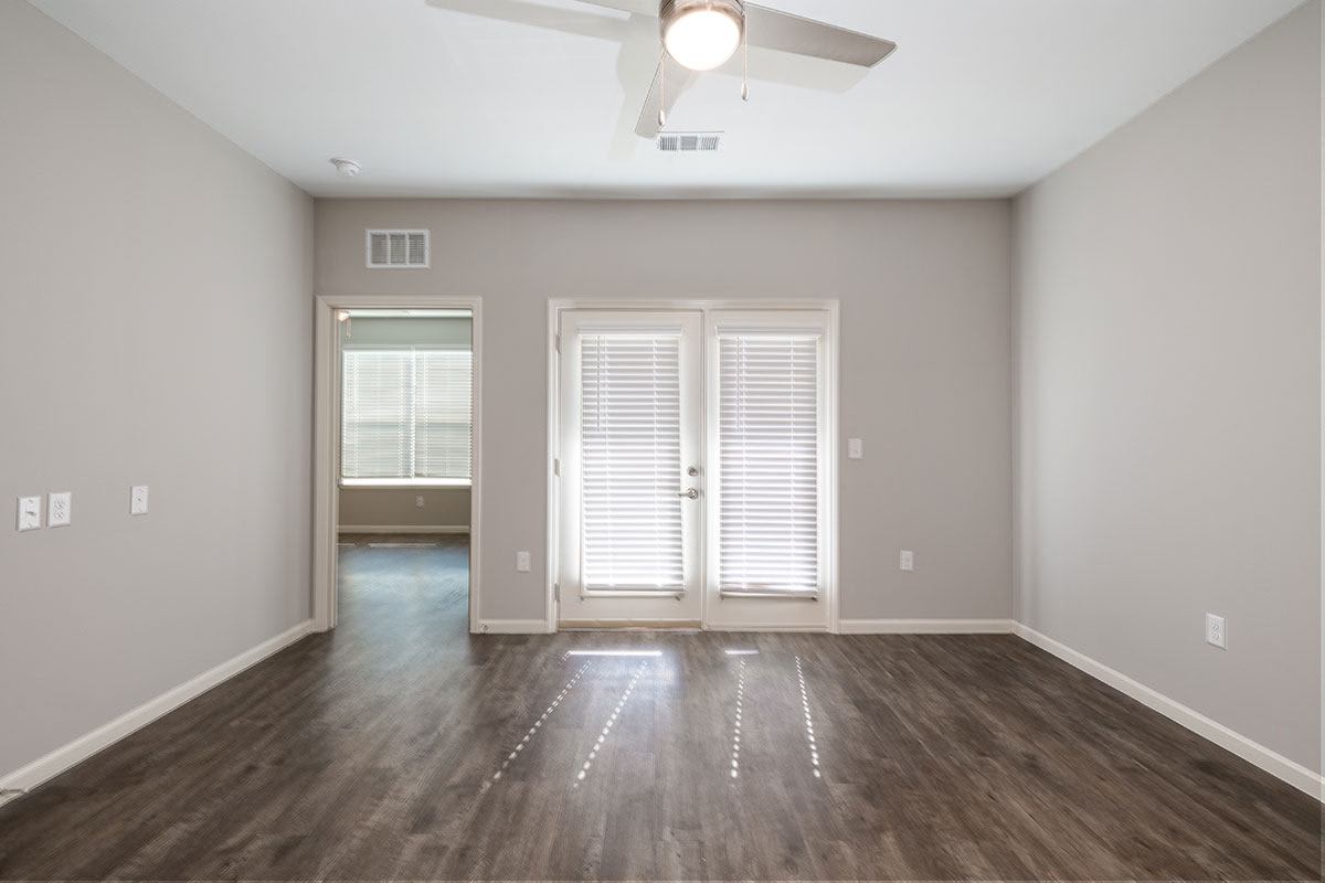 Photos and Video of Phoenix Station Apartments in Decatur, GA