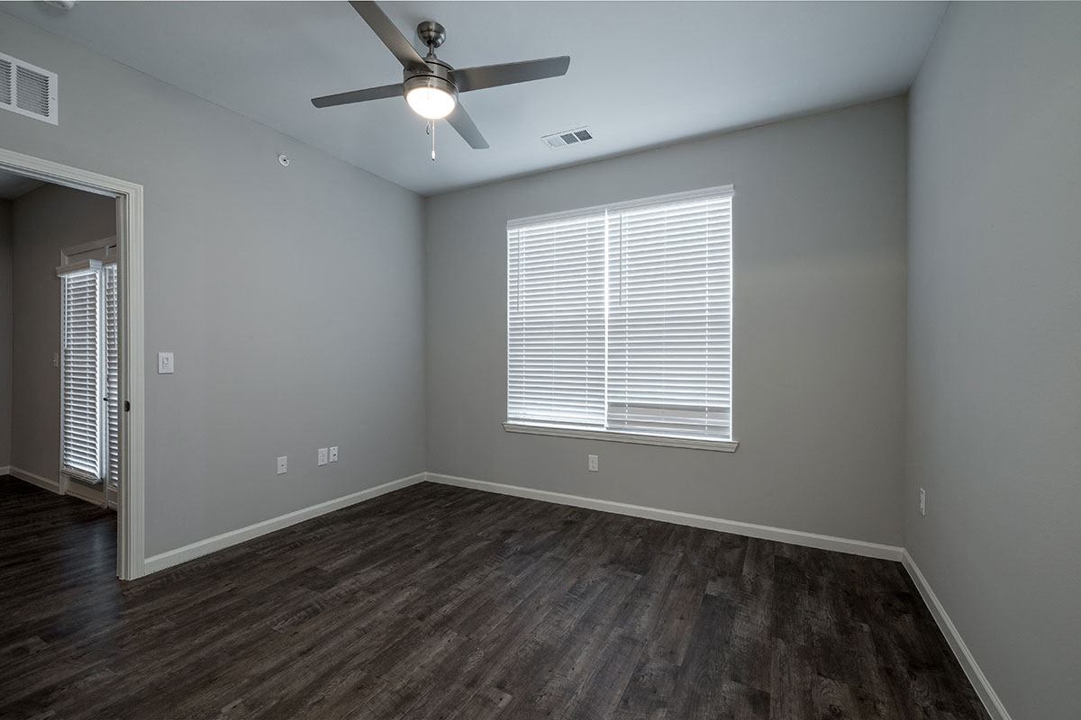 Photos and Video of Phoenix Station Apartments in Decatur, GA