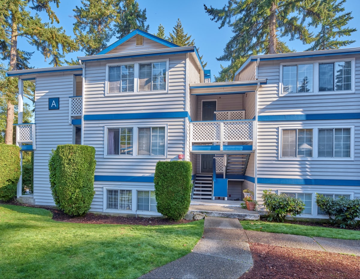 Apartments for Rent in Edmonds, WA | Edmonds Gateway