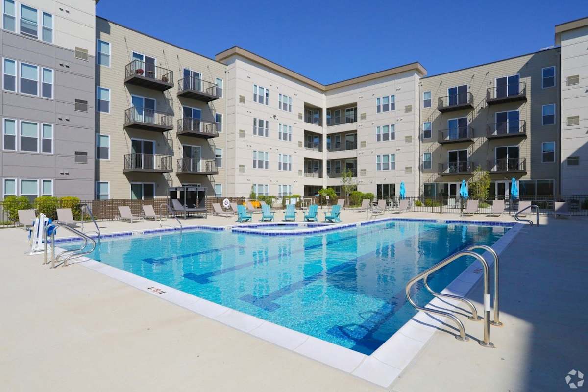 Apartments in DuPage County | Arden of Oak Brook